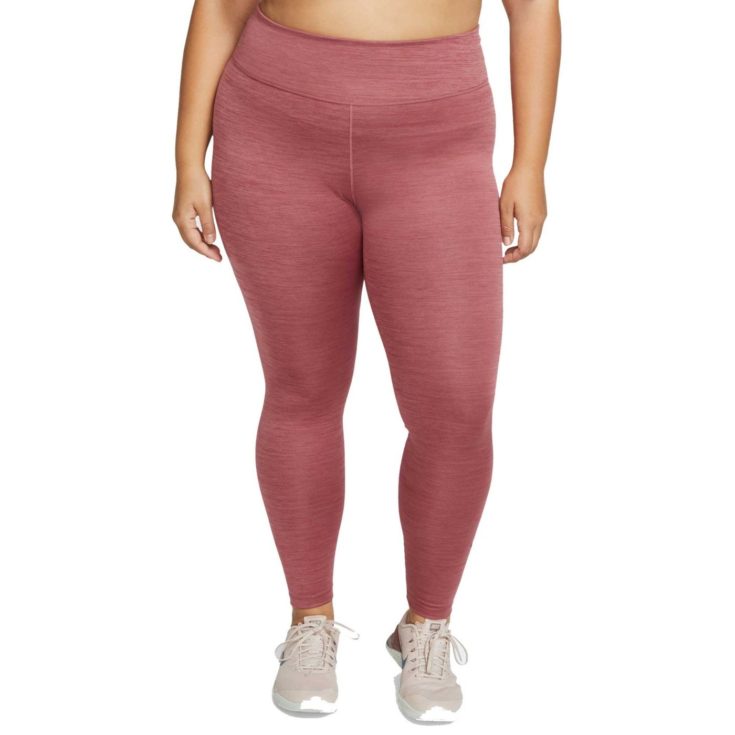 10 Plus Size Running Clothes Every Curvy Runner Needs - Savvy Mama ...