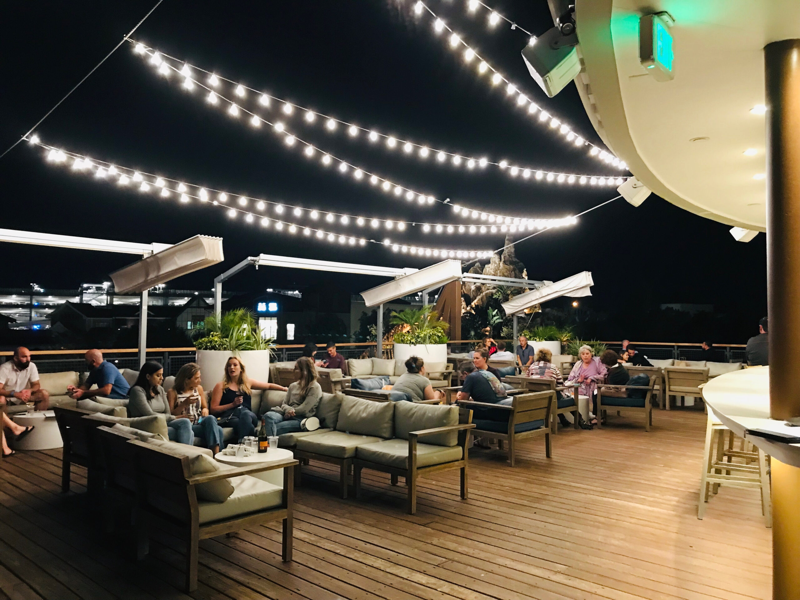 Disney Springs Dining: Amazing Seafood at Paddlefish