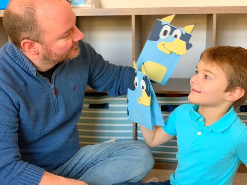 DIY Disney Junior Bluey Craft Puppets (VIDEO TUTORIAL)