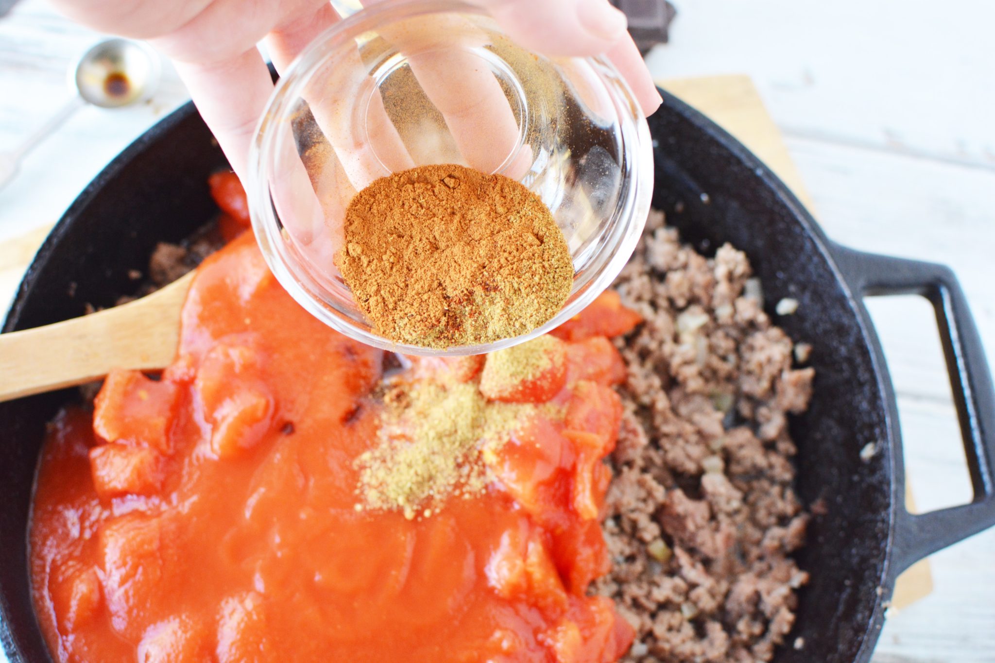 Easy 5 Way Cincinnati Chili Recipe (Just Like Skyline)