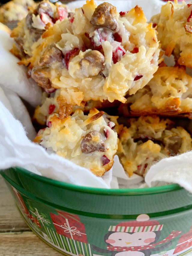 Cranberry Chocolate Chip Coconut Macaroons