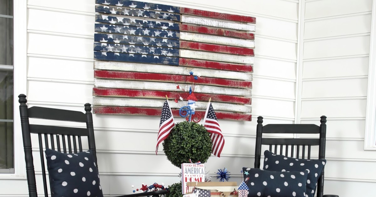 17 Patriotic Front Porch Decorating Ideas For Summer