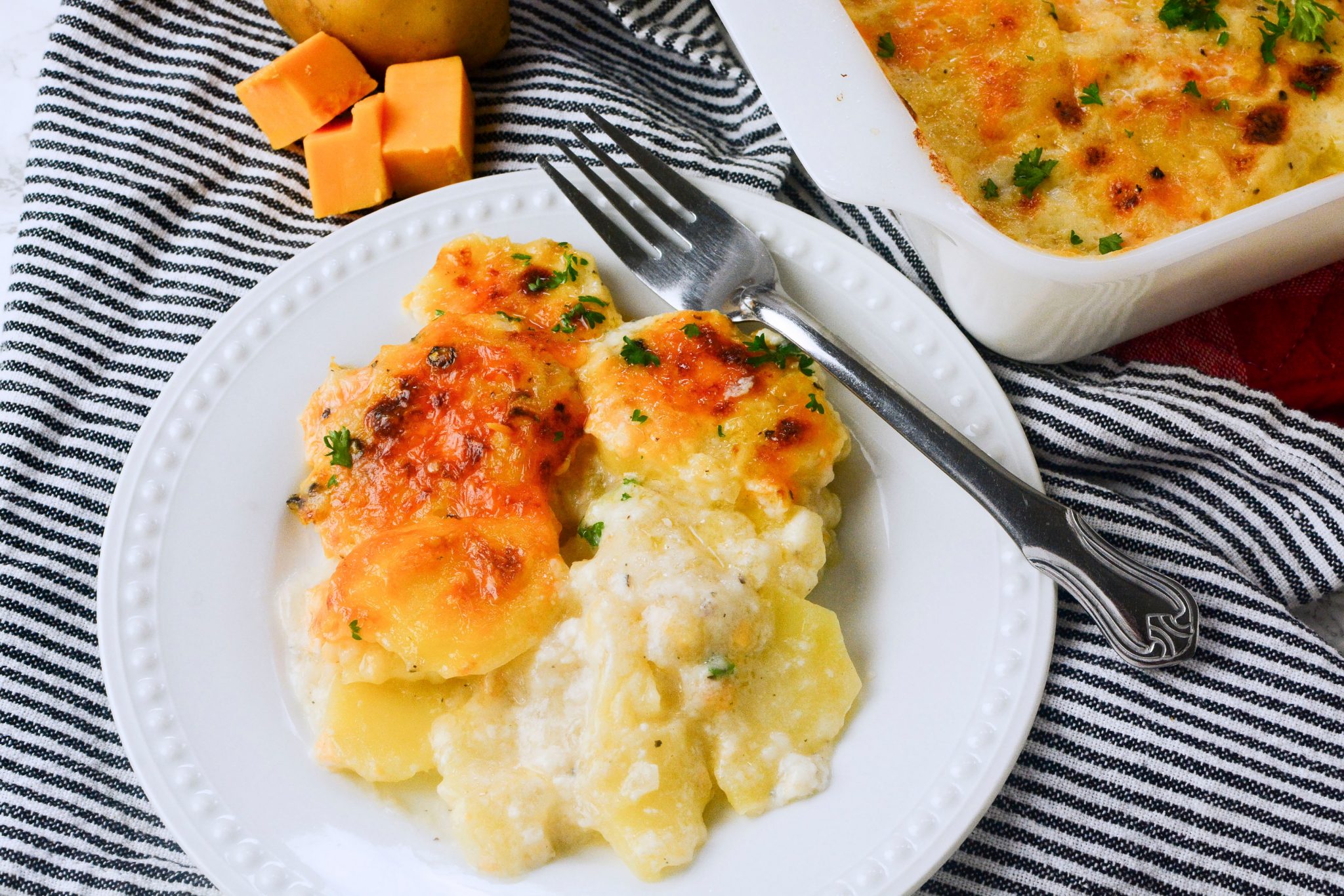 Holiday Scalloped Potato Casserole (8x8-Inch Baking Dish)