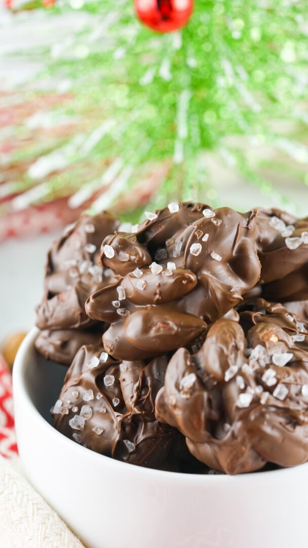 Christmas Almond Cluster Drop Candy